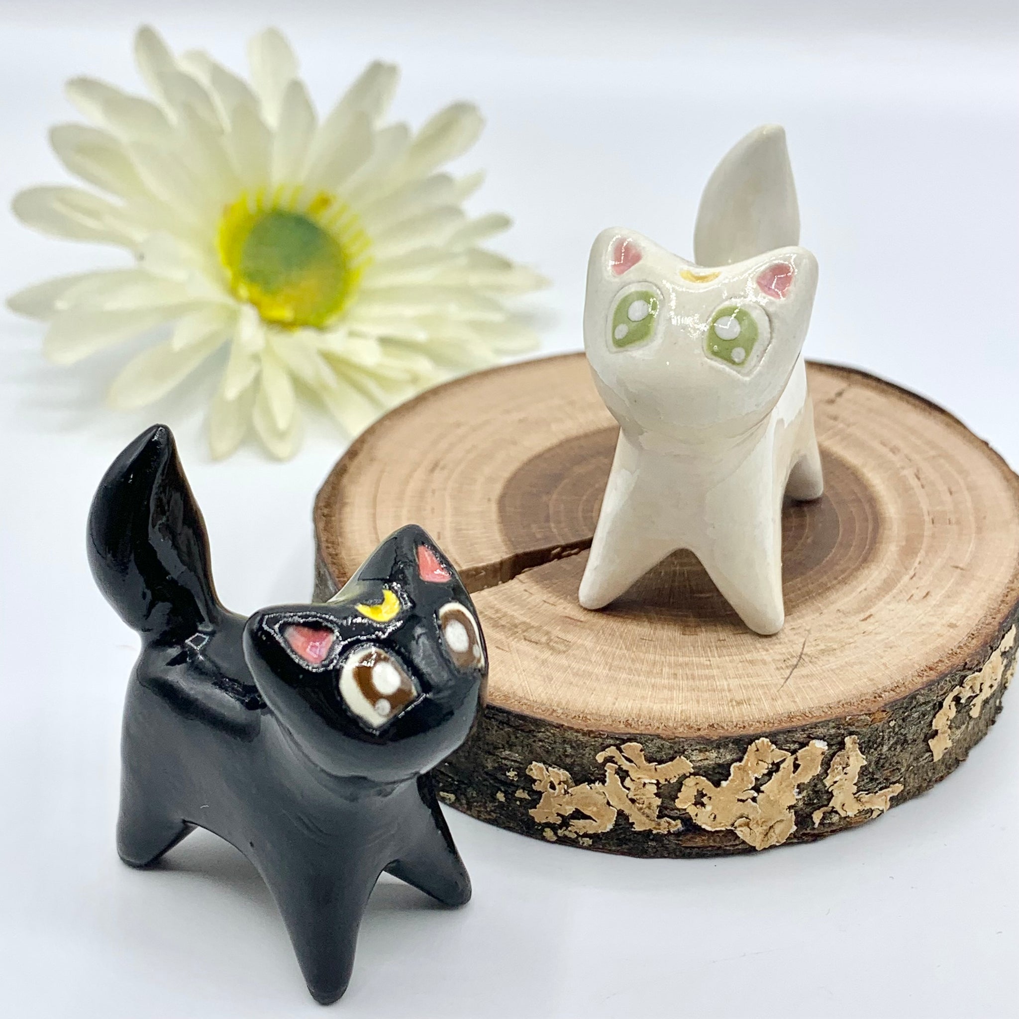 Luna & Artemis Sailor Moon Ceramic Cat Figurine – Amma's Oddments